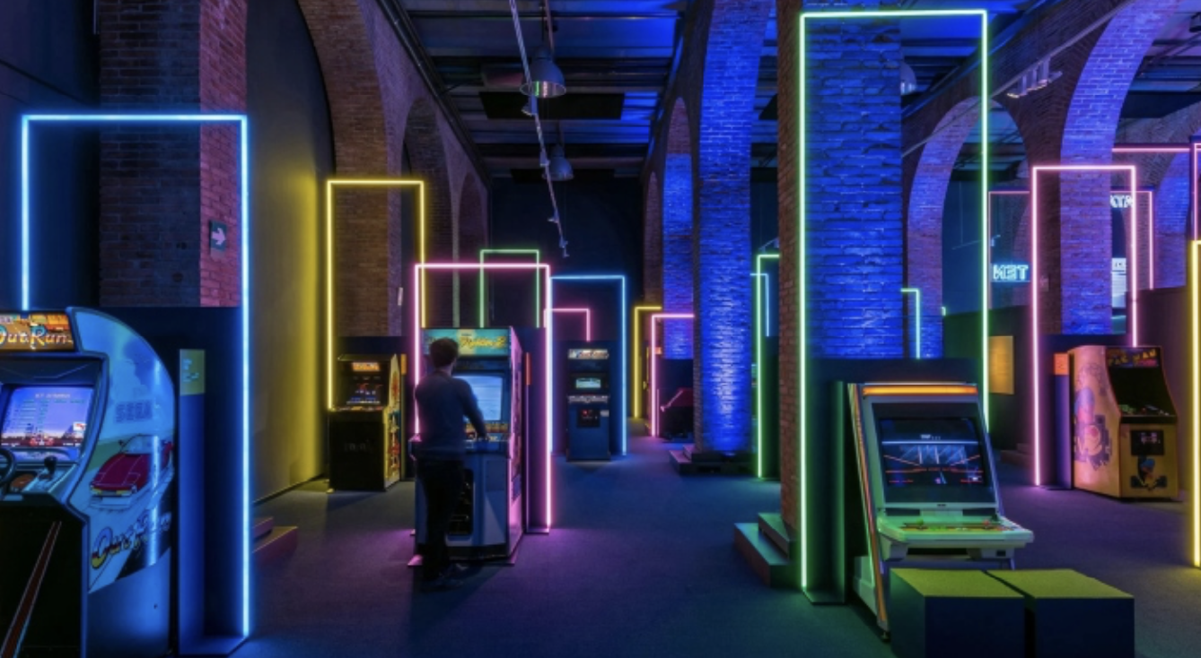 RGBW & RGB LED Tapes | LED Tapes Tracks